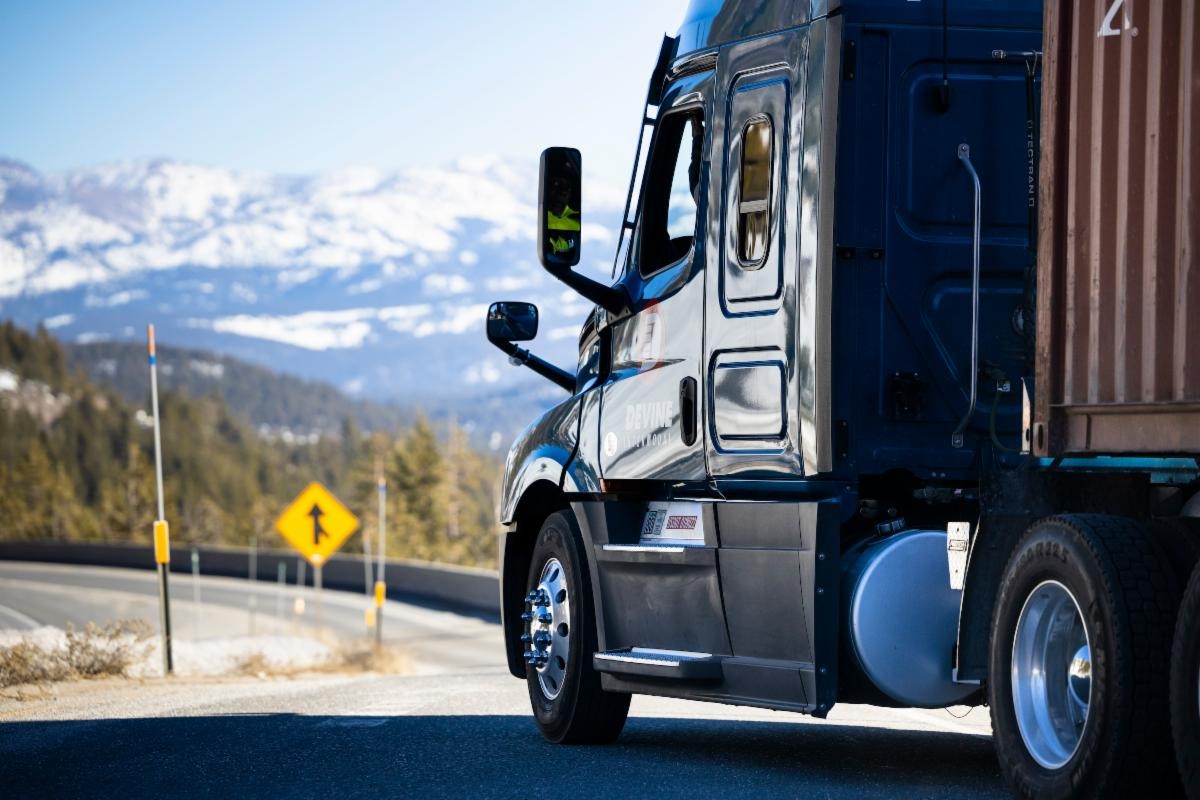 THE TIRES HAVE IT - Devine Intermodal